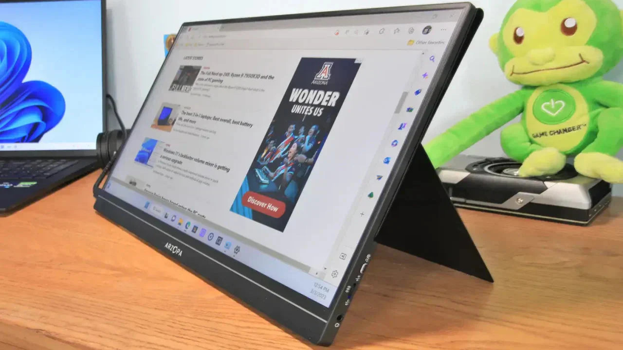 Portable Monitor Power Explained: USB-C vs External Power – Arzopa